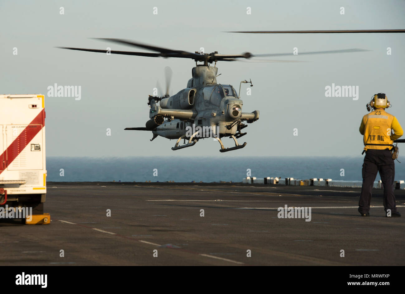 170706-N-LI768-878 PACIFIC OCEAN (July 6, 2017) An AH-1Z Cobra ...