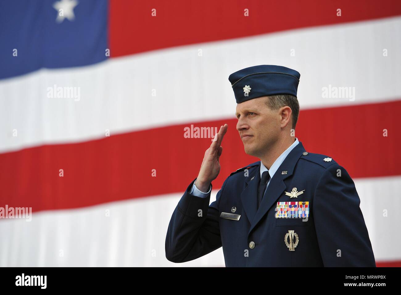 Operating oss hi-res stock photography and images - Alamy