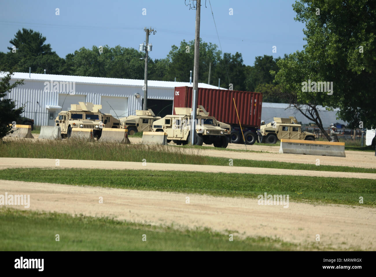 Soldiers with the 2nd Battalion, 502nd Infantry Regiment at Fort ...