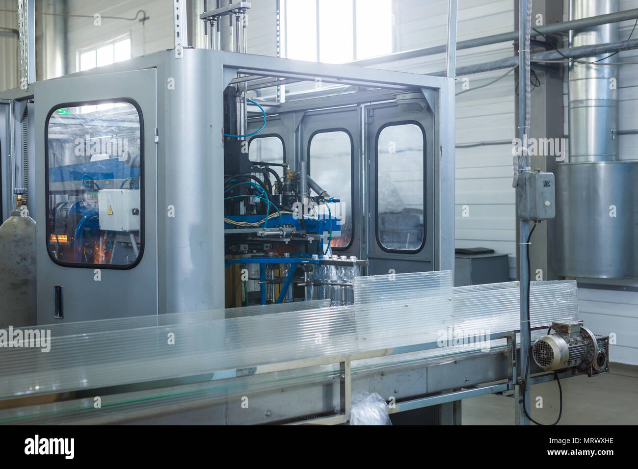 Water factory - Water bottling line for processing and bottling pure ...