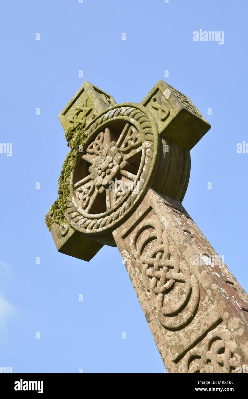 Viking cross hi-res stock photography and images - Alamy