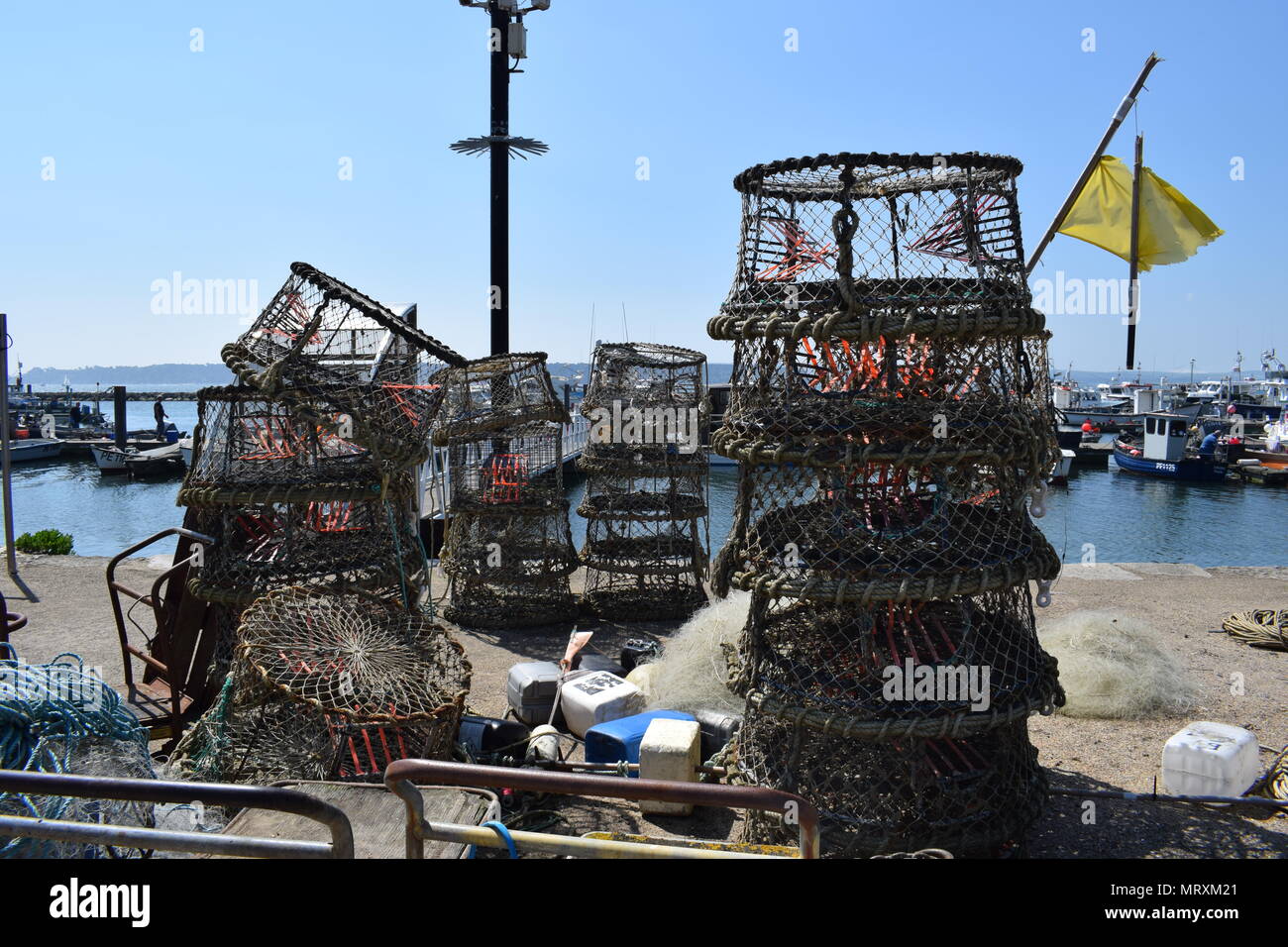Broken flag hi-res stock photography and images - Alamy