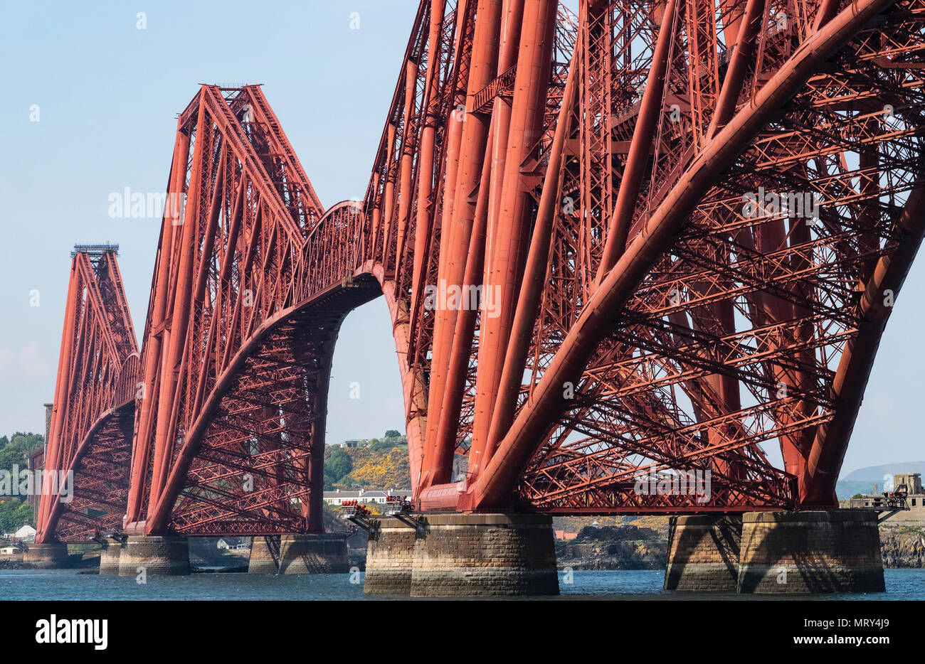View of the historic Forth Bridge (Forth Railway Bridge) crossing the ...