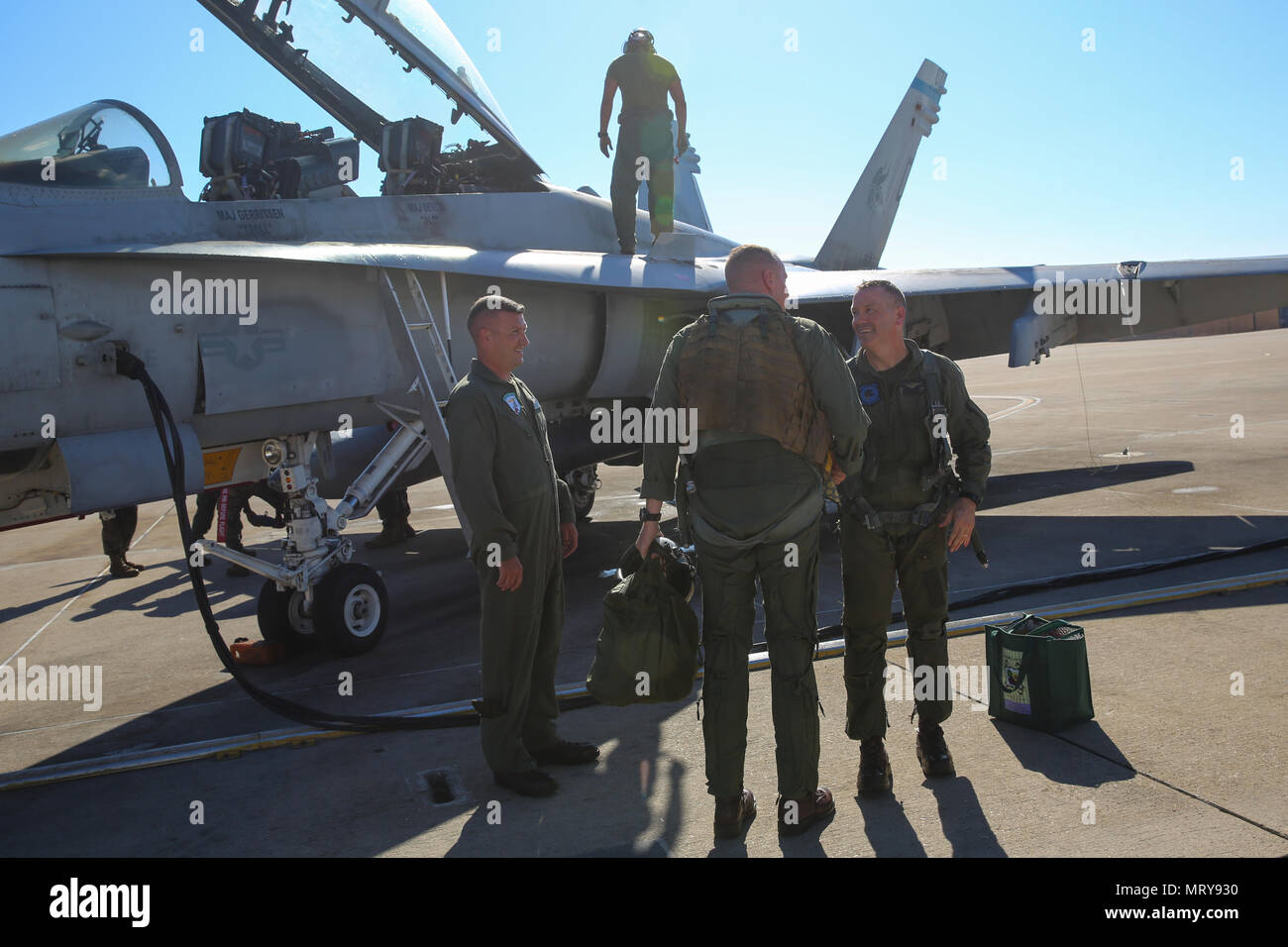 Maj gen mark wise hi-res stock photography and images - Alamy