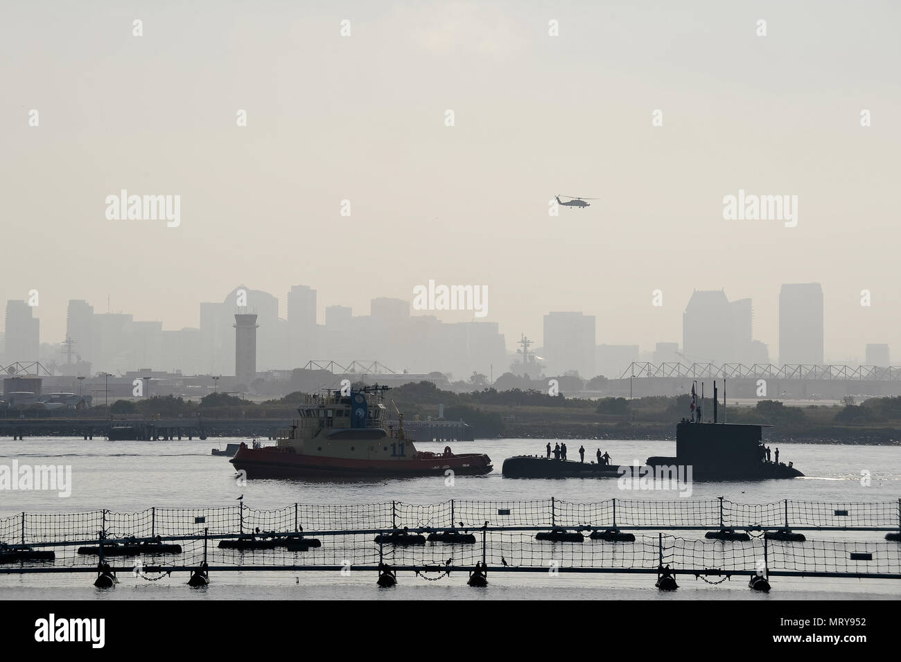 170707-N-TW634-0029 SAN DIEGO (July 7, 2017) The Peruvian submarine BAP ...