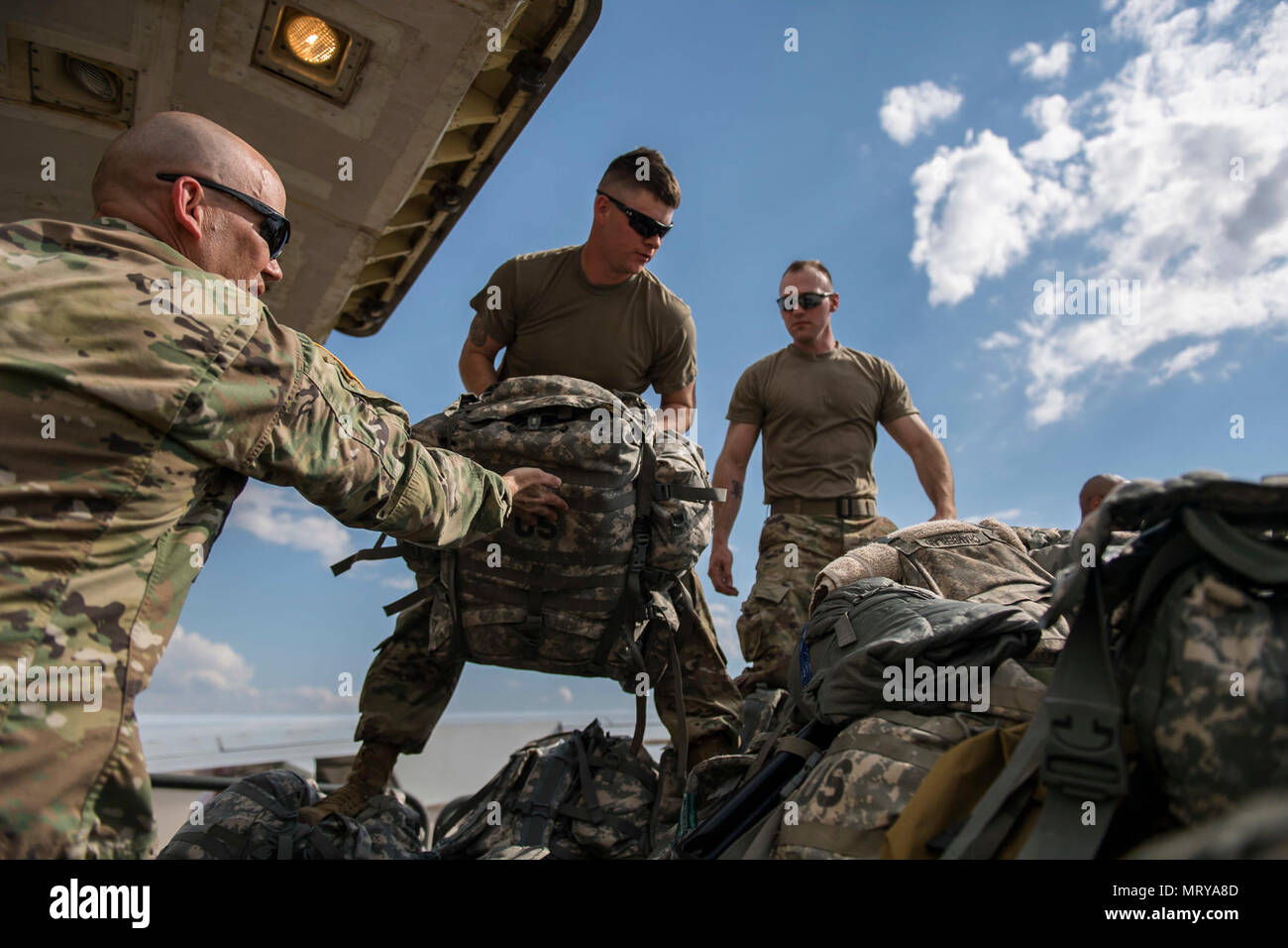 Soldiers from 2nd Battalion, 153rd Infantry Regiment, 39th Infantry ...