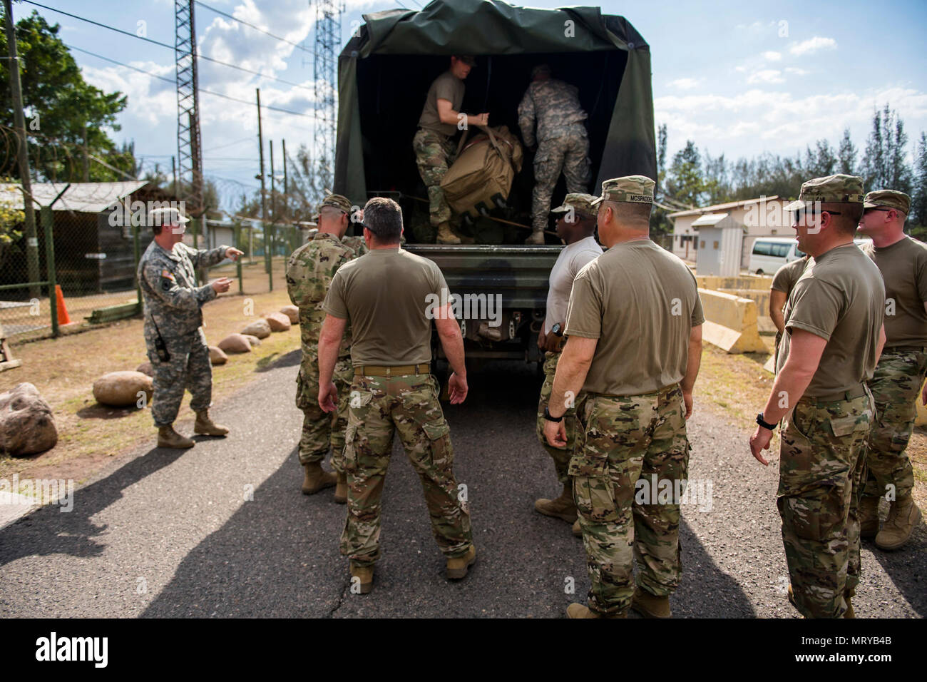 Soldiers from 2nd Battalion, 153rd Infantry Regiment, 39th Infantry ...