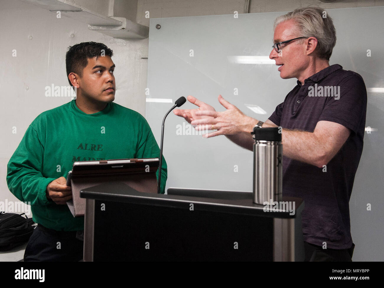 George abad hi-res stock photography and images - Alamy