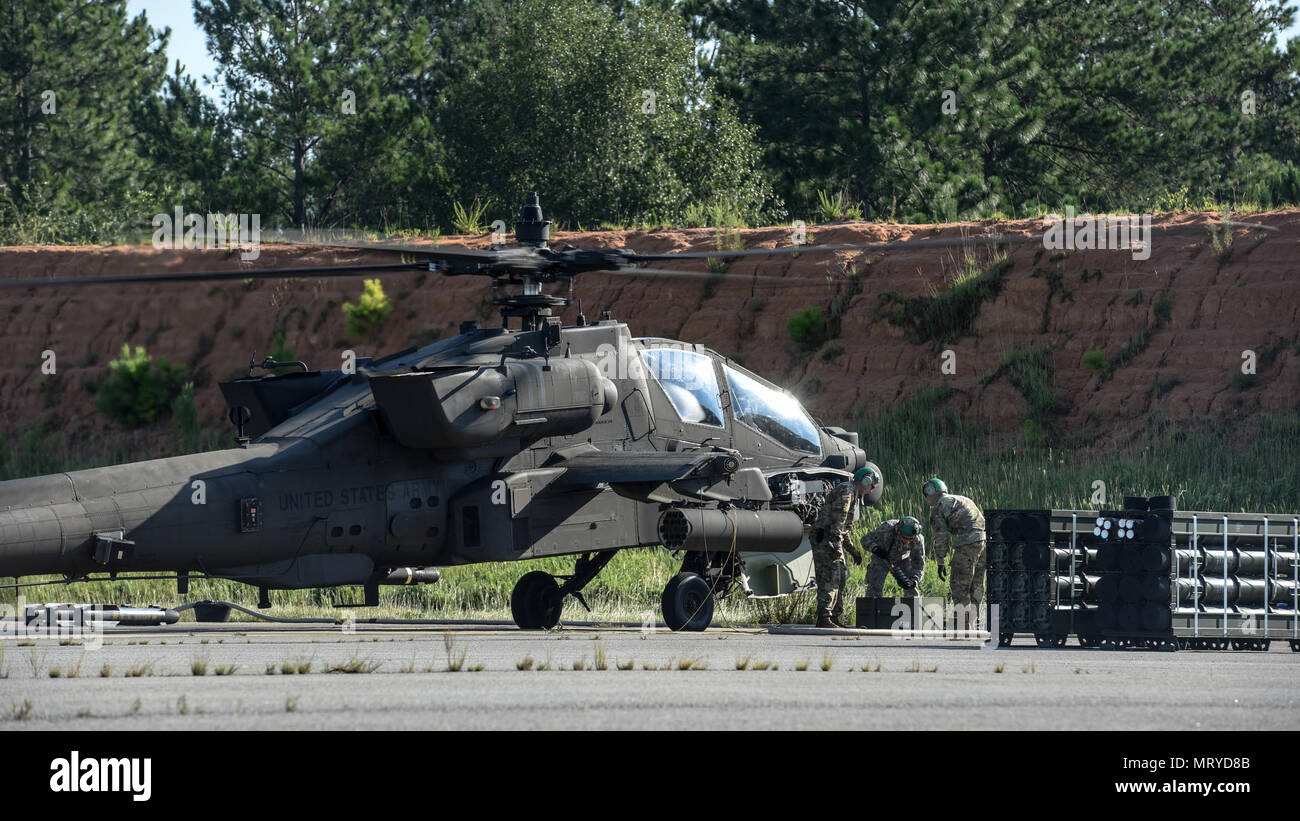 Soldiers with D Company, 1-151st Attack Reconnaissance Battalion, arm ...