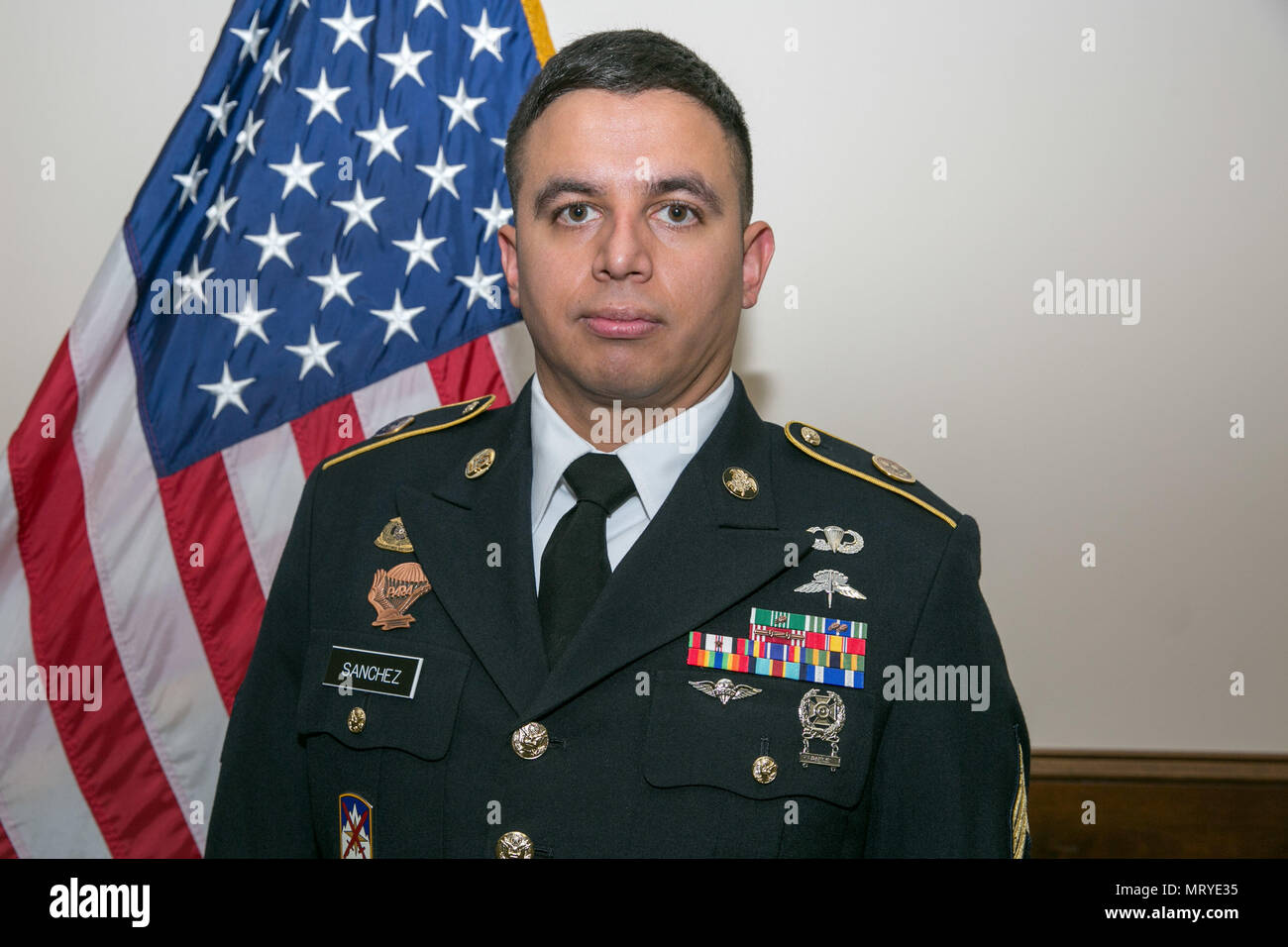 Natick soldier hi-res stock photography and images - Alamy