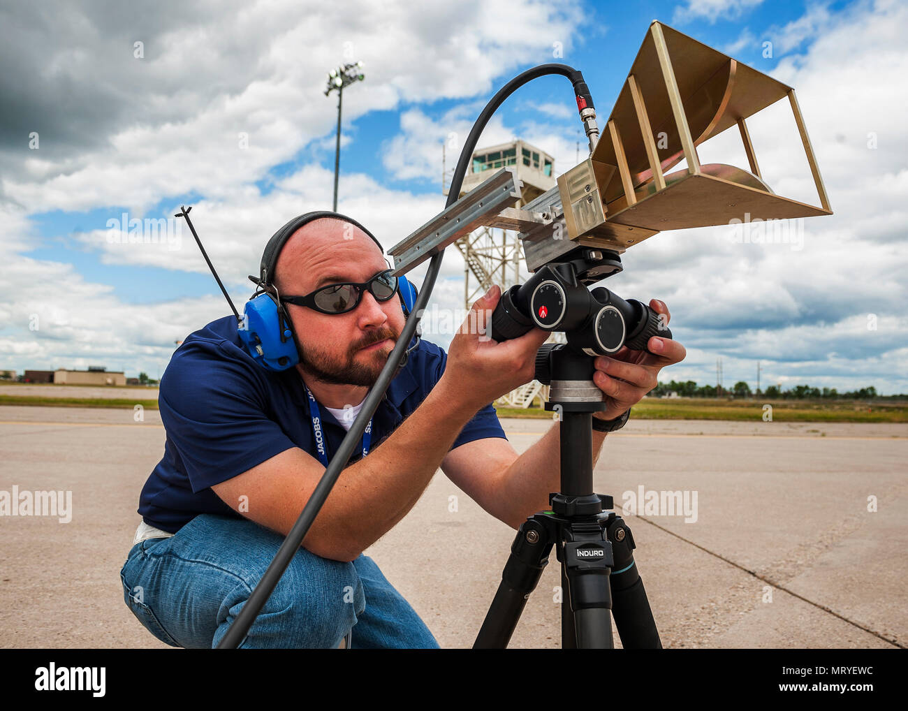 16th electronic warfare squadron hi-res stock photography and images ...