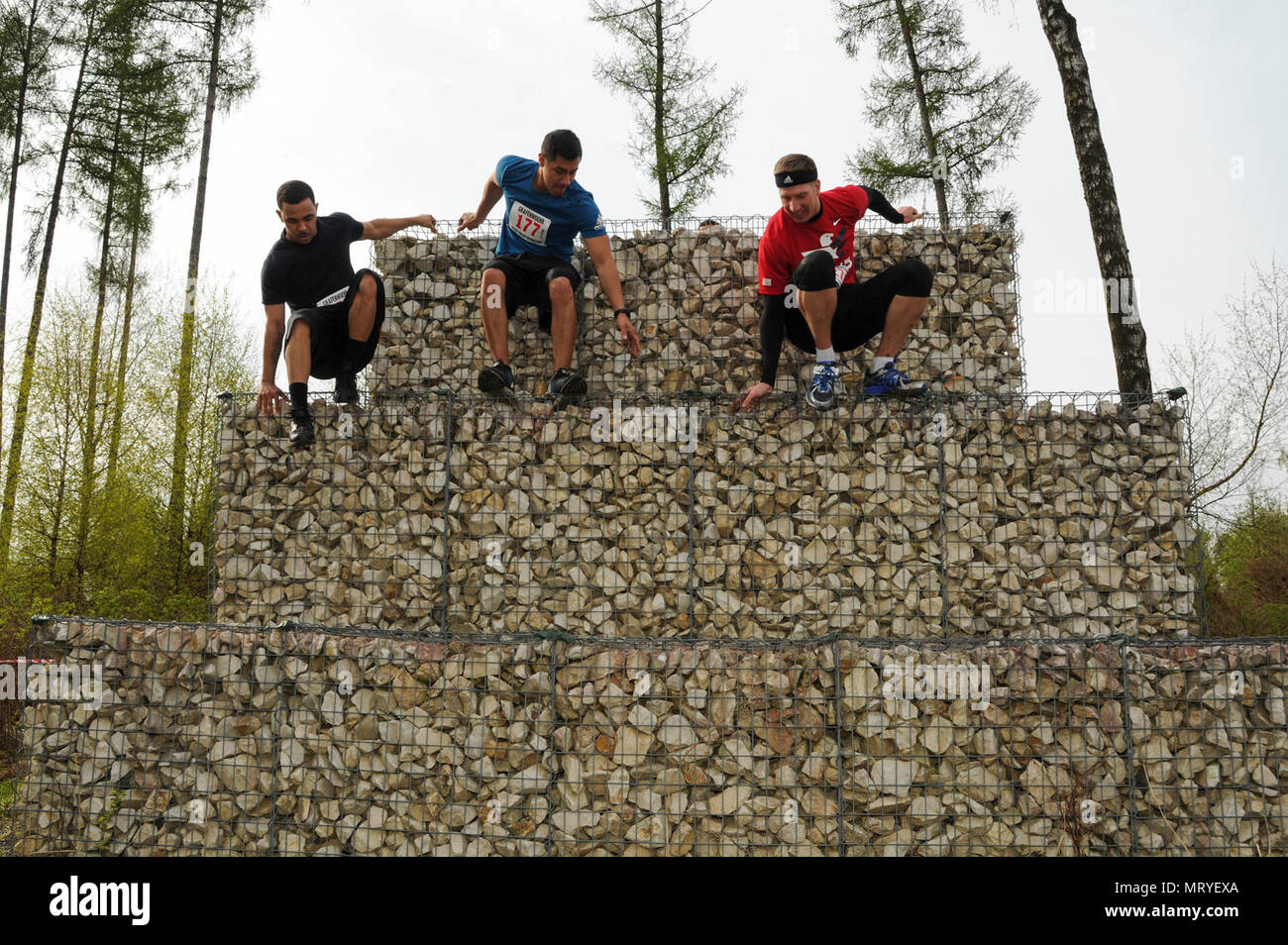 Runners participate in the annual Rugged Terrain Obstacle Run at ...
