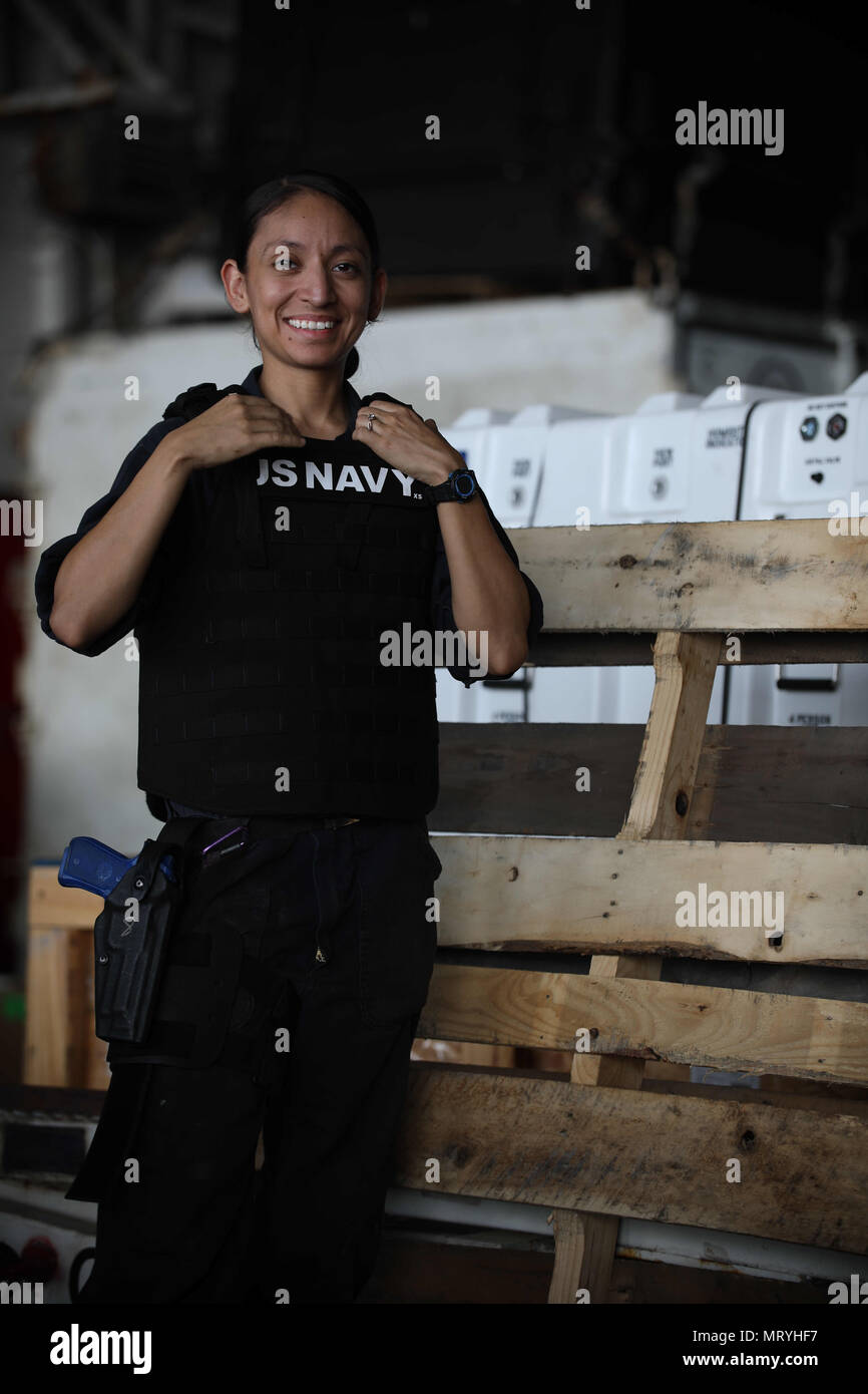 170712-N-UE100-0050 U.S. 5TH FLEET AREA OF OPERATIONS (July 12, 2017 ...