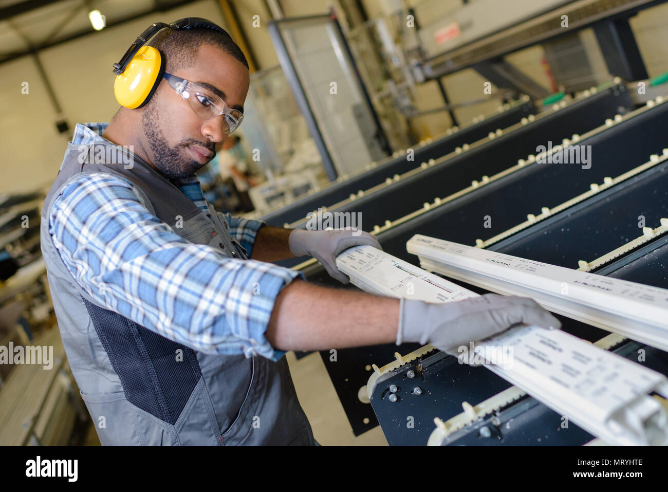 Worker near metalworking machine hi-res stock photography and images ...