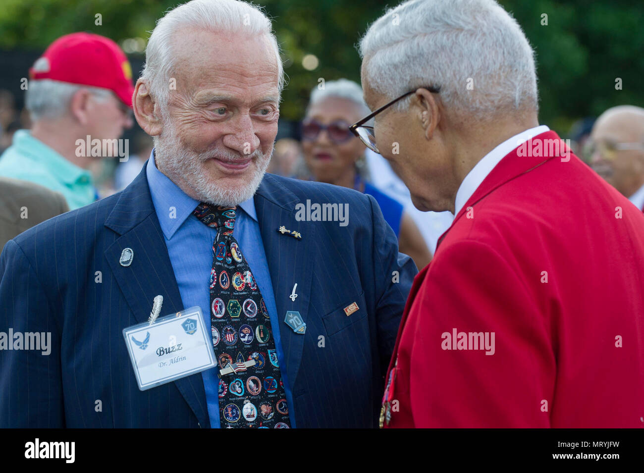 Col aldrin hi-res stock photography and images - Alamy