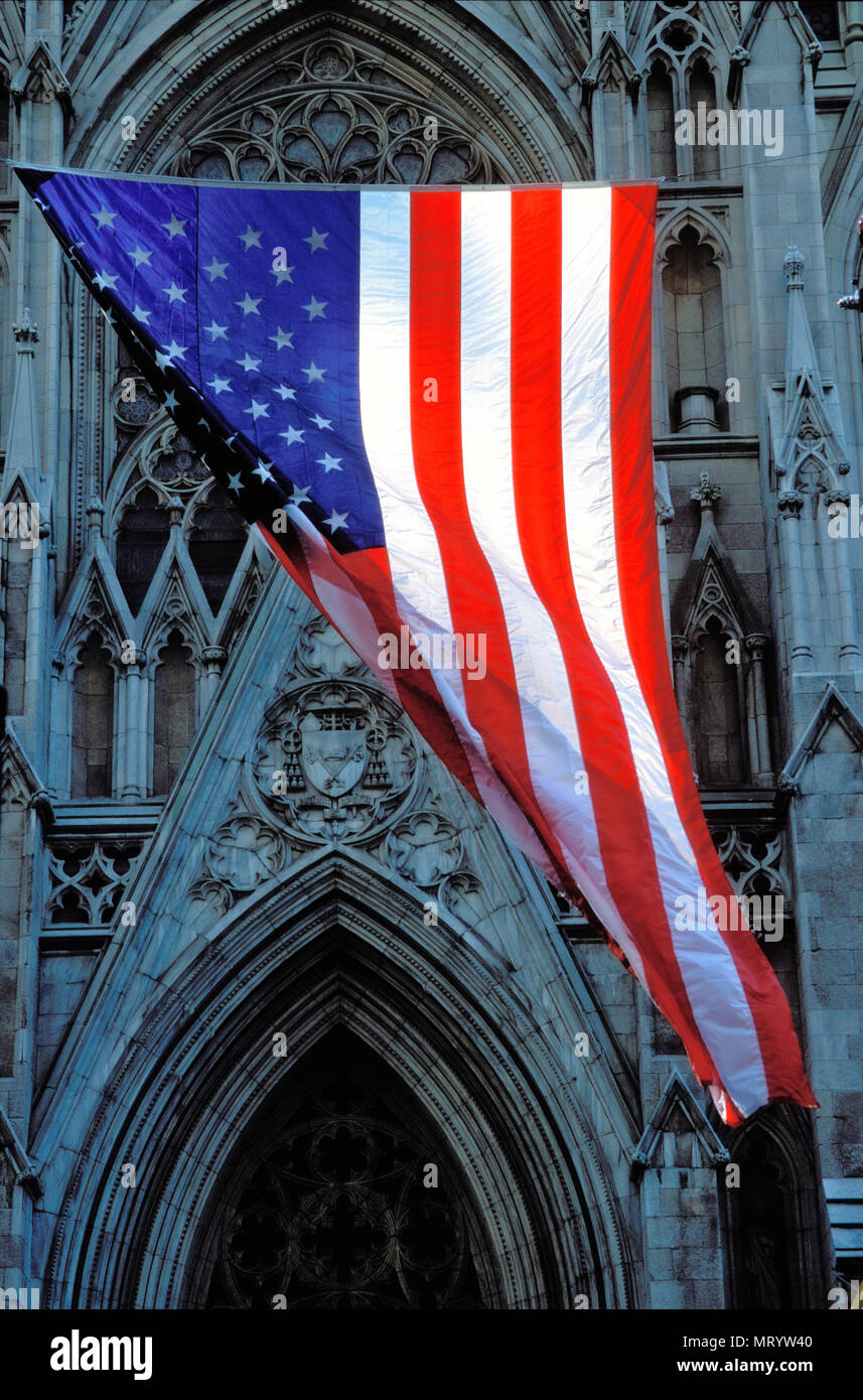 American flag catholic church hi-res stock photography and images - Alamy