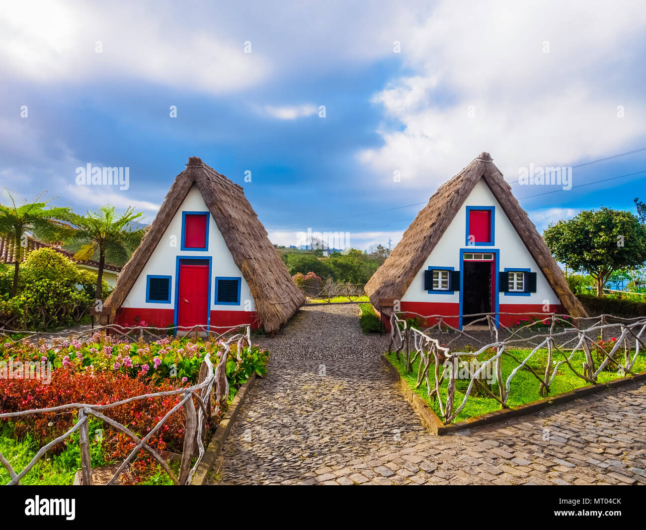 Traditional folk village with artistic cottage houses in Santana region ...
