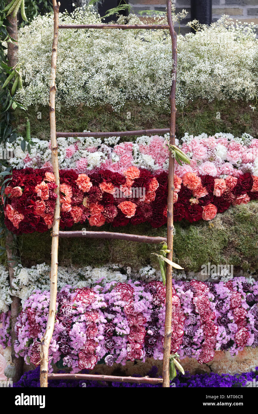 Summer of Love Flower display in Chelsea Stock Photo - Alamy