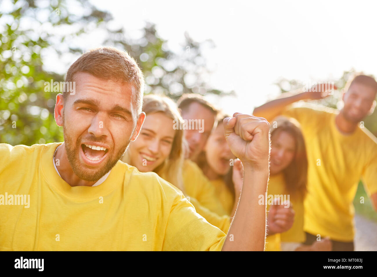 Man cheers hi-res stock photography and images - Alamy