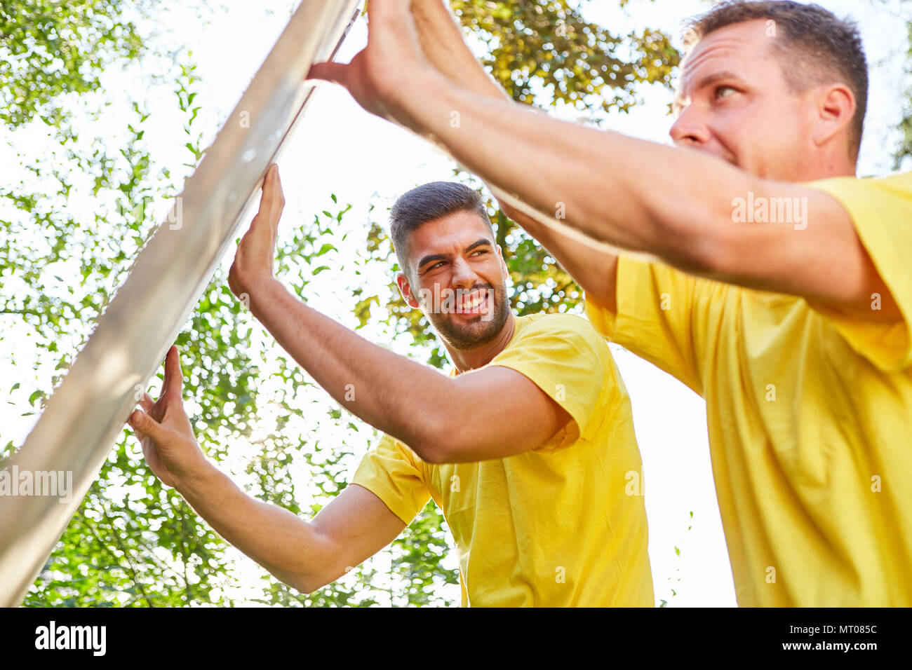 Team effort hi-res stock photography and images - Alamy