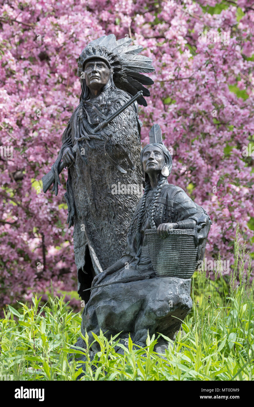 Bronze sculpture joseph oregon hi-res stock photography and images - Alamy