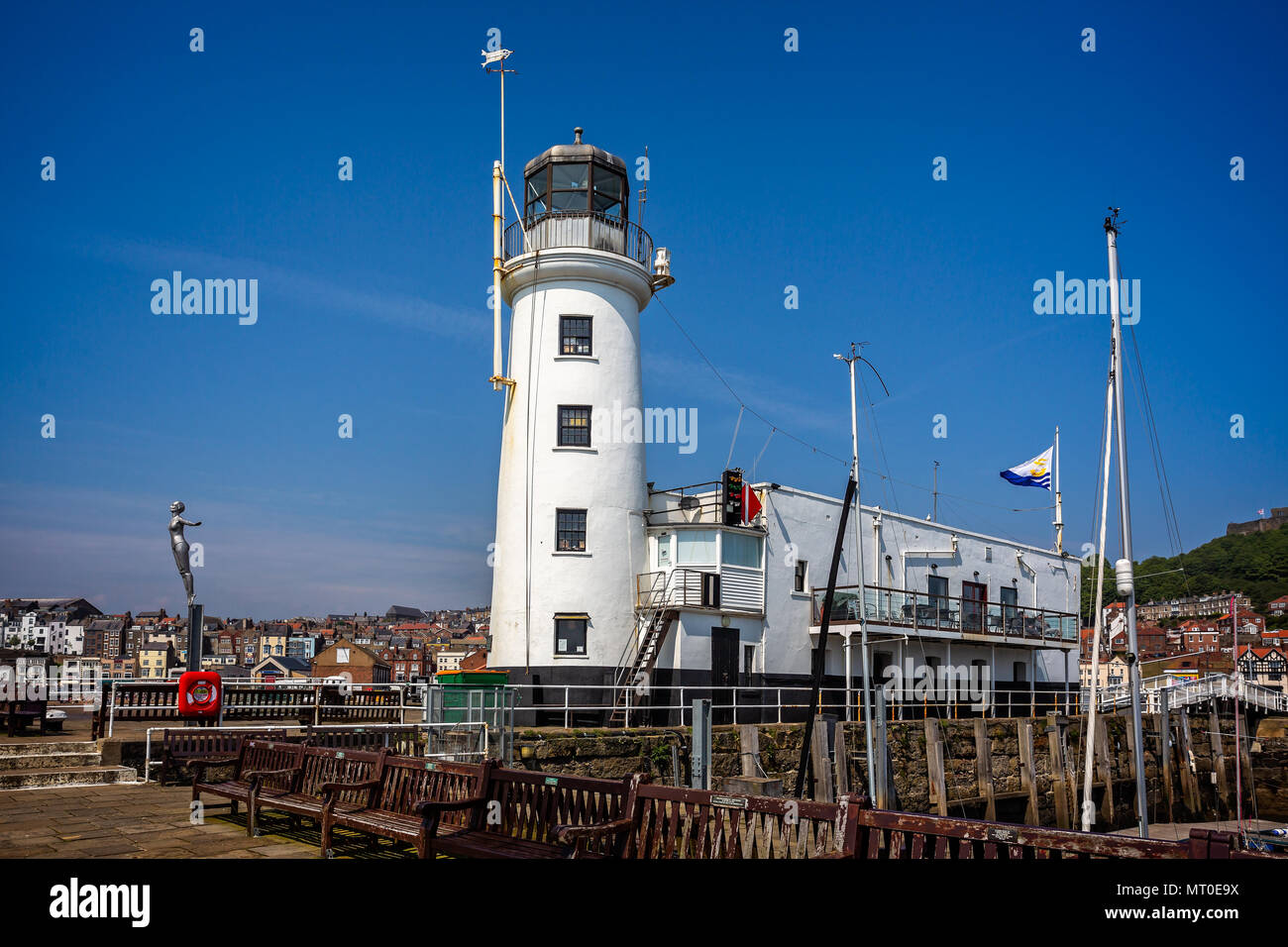Bathing belle statue hi-res stock photography and images - Alamy
