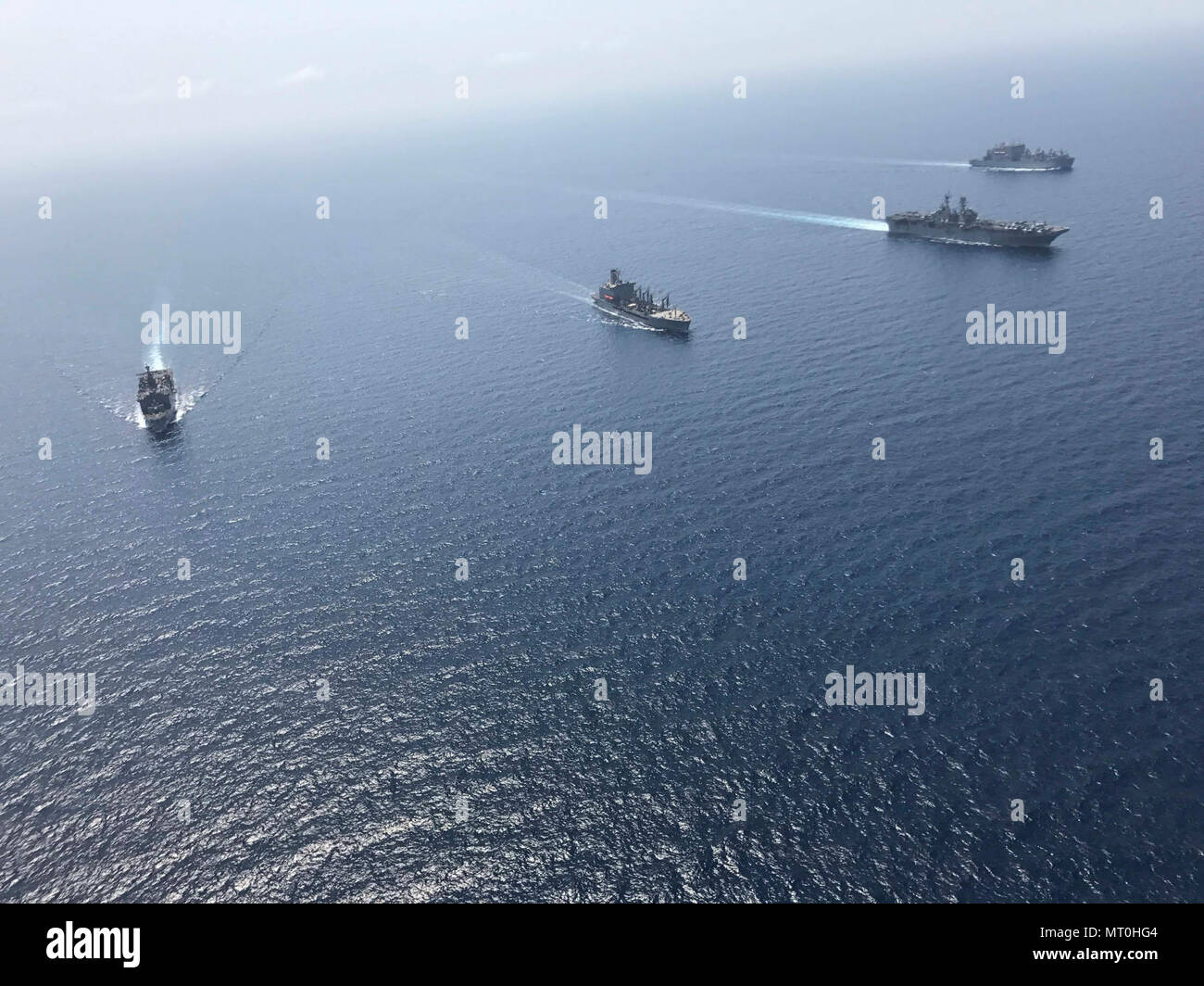 Usns washington chambers t ake 11 hi-res stock photography and images ...