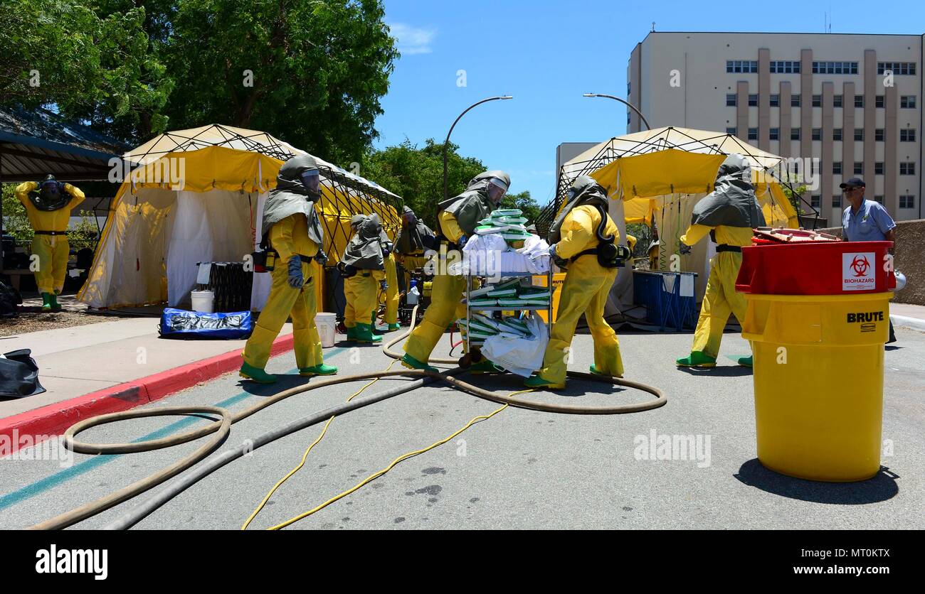 170713-N-MD713-024 SAN DIEGO (July 13, 2017) Sailors work with members ...