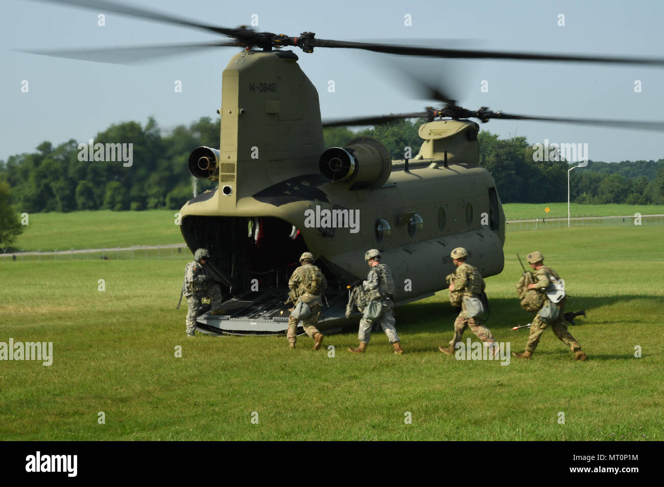 Soldiers with Company B., 6th Battalion, 101st Aviation Regiment, 101st ...