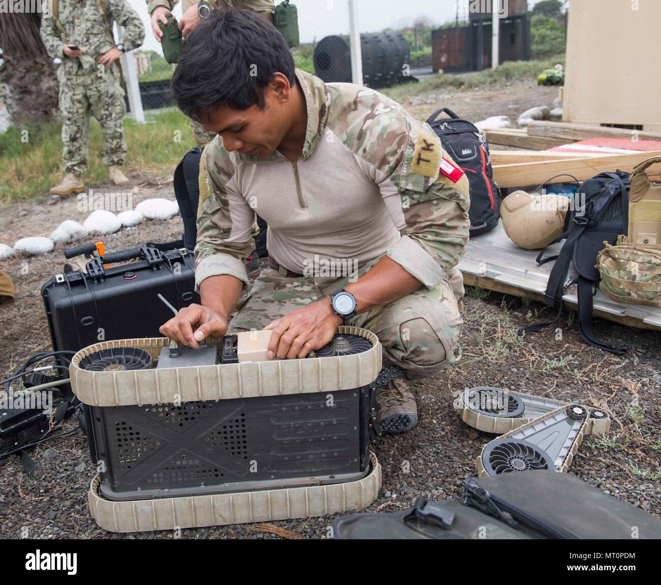 Eod mobile unit 1 hi-res stock photography and images - Alamy