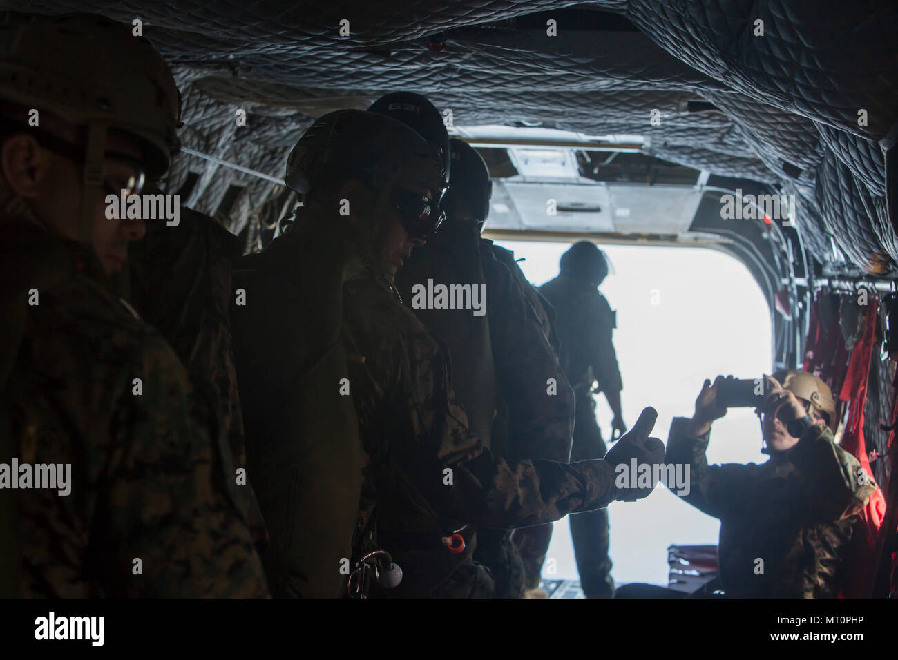 Free fall thumbs up hi-res stock photography and images - Alamy