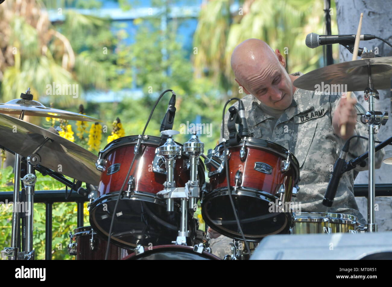 U.S. Army Reserve Soldiers from the 191st Army Band, 300th Army Band ...