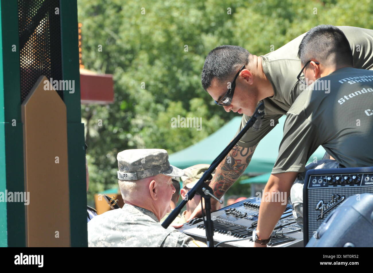 300th army band hi-res stock photography and images - Alamy