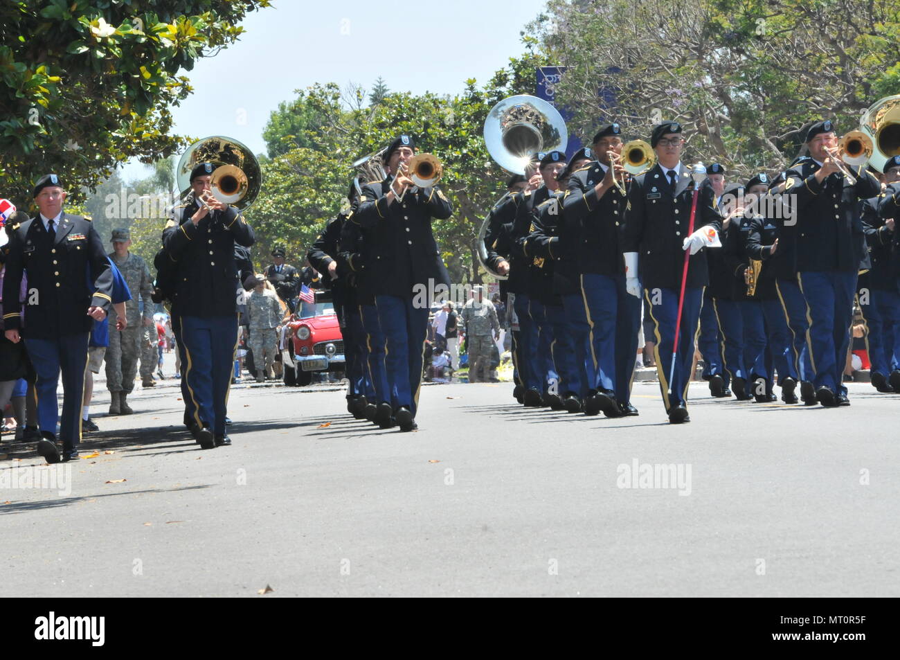 U.S. Army Reserve Soldiers from the 191st Army Band, 300th Army Band ...