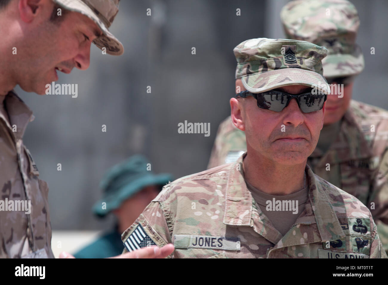 U.S. Army Command Sgt. Maj. Benjamin Jones, Senior Enlisted Advisor of ...
