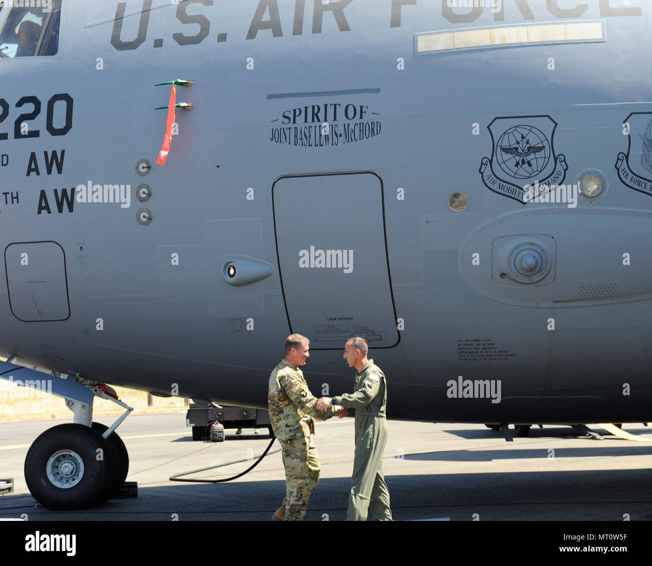 Col. Daniel Morgan, JBLM's Garrison Commander and Col. Leonard Kosinski ...