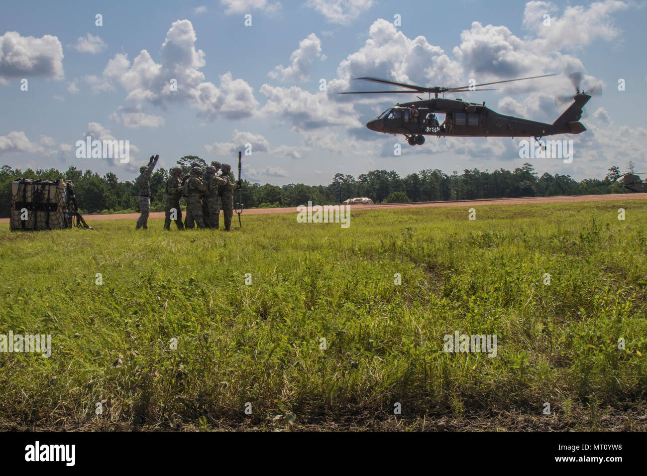 Soldiers with Company A, 113th Support Battalion and Battery B, 1st ...