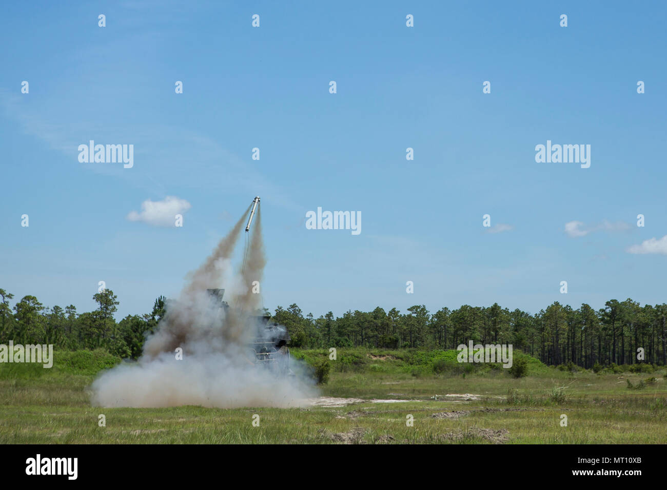 U.S. Marines with 2nd Assault Amphibian Battalion, 2nd Marine Division ...