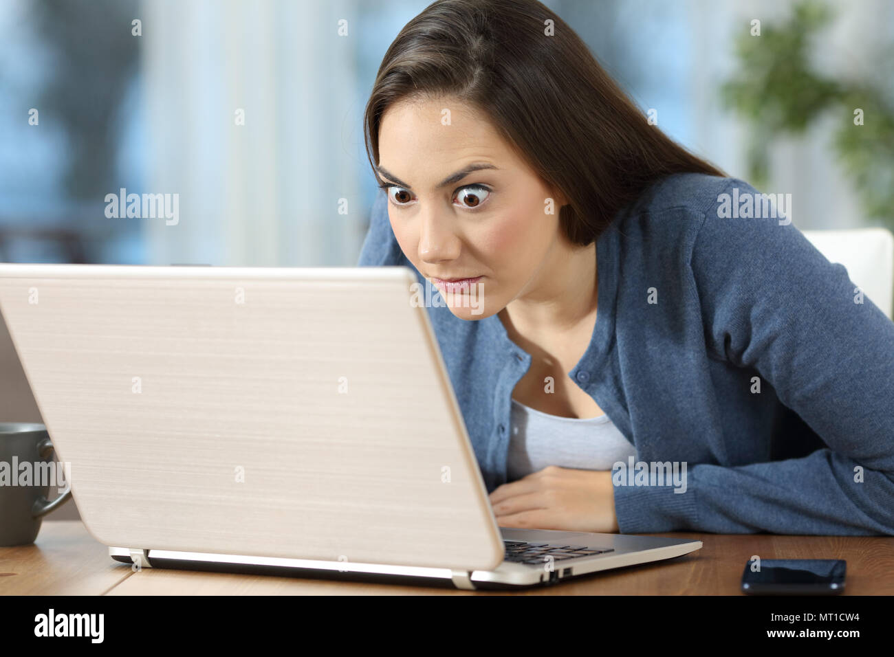 Perplexed person hi-res stock photography and images - Alamy
