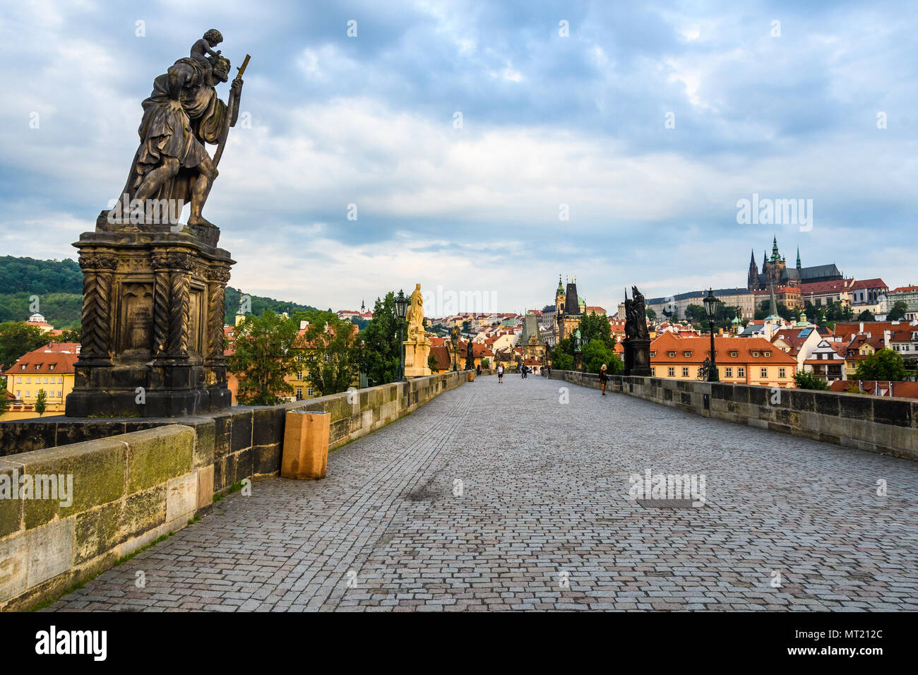 The Charles Bridge at dawn in Prague, Czech Republic Stock Photo - Alamy