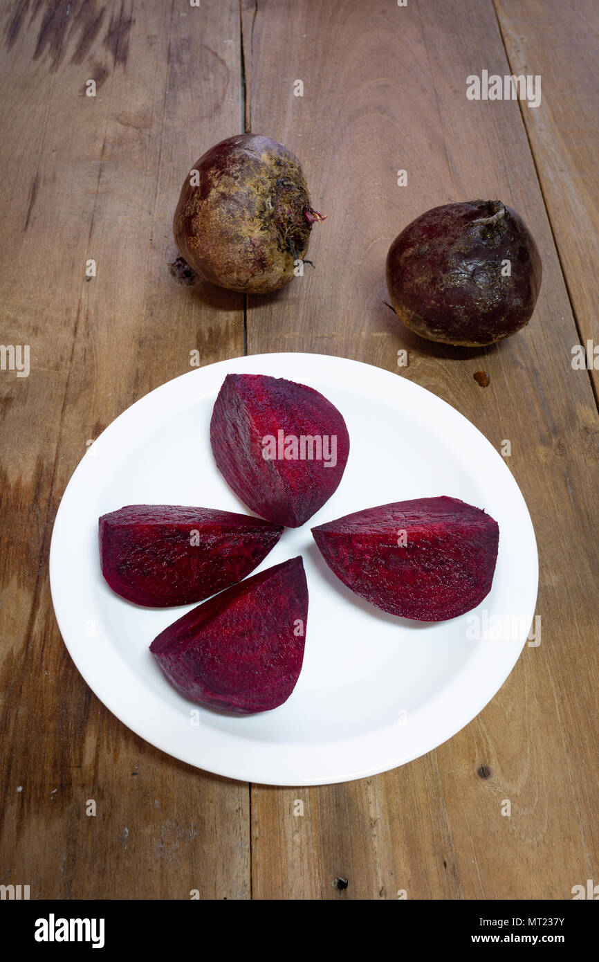 Beetroot cross section hi-res stock photography and images - Alamy