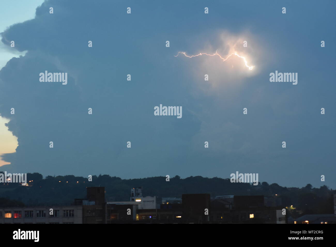 Lightningstorm hi-res stock photography and images - Alamy