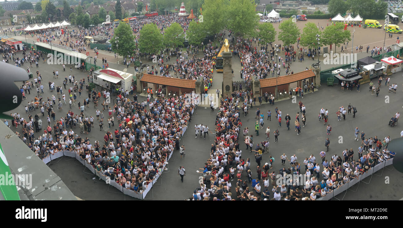 Old twickenham stadium hi-res stock photography and images - Alamy