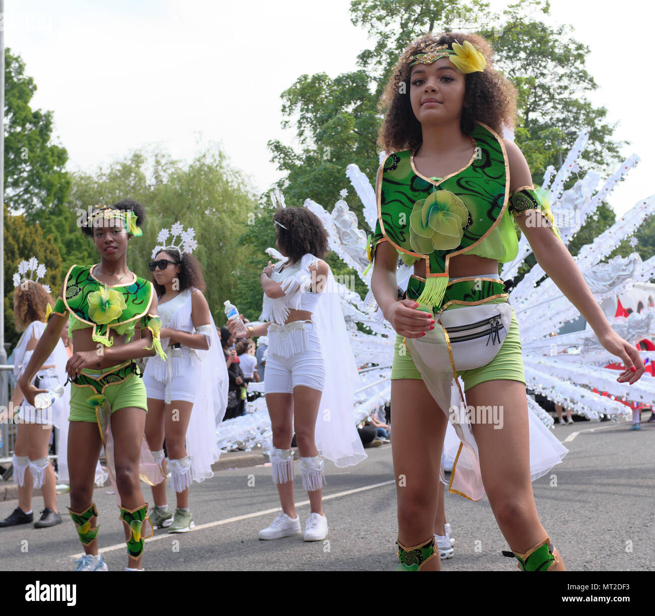 Luton, Bedfordshire 27th May 2018 Luton Carnival takes place on a sunny ...