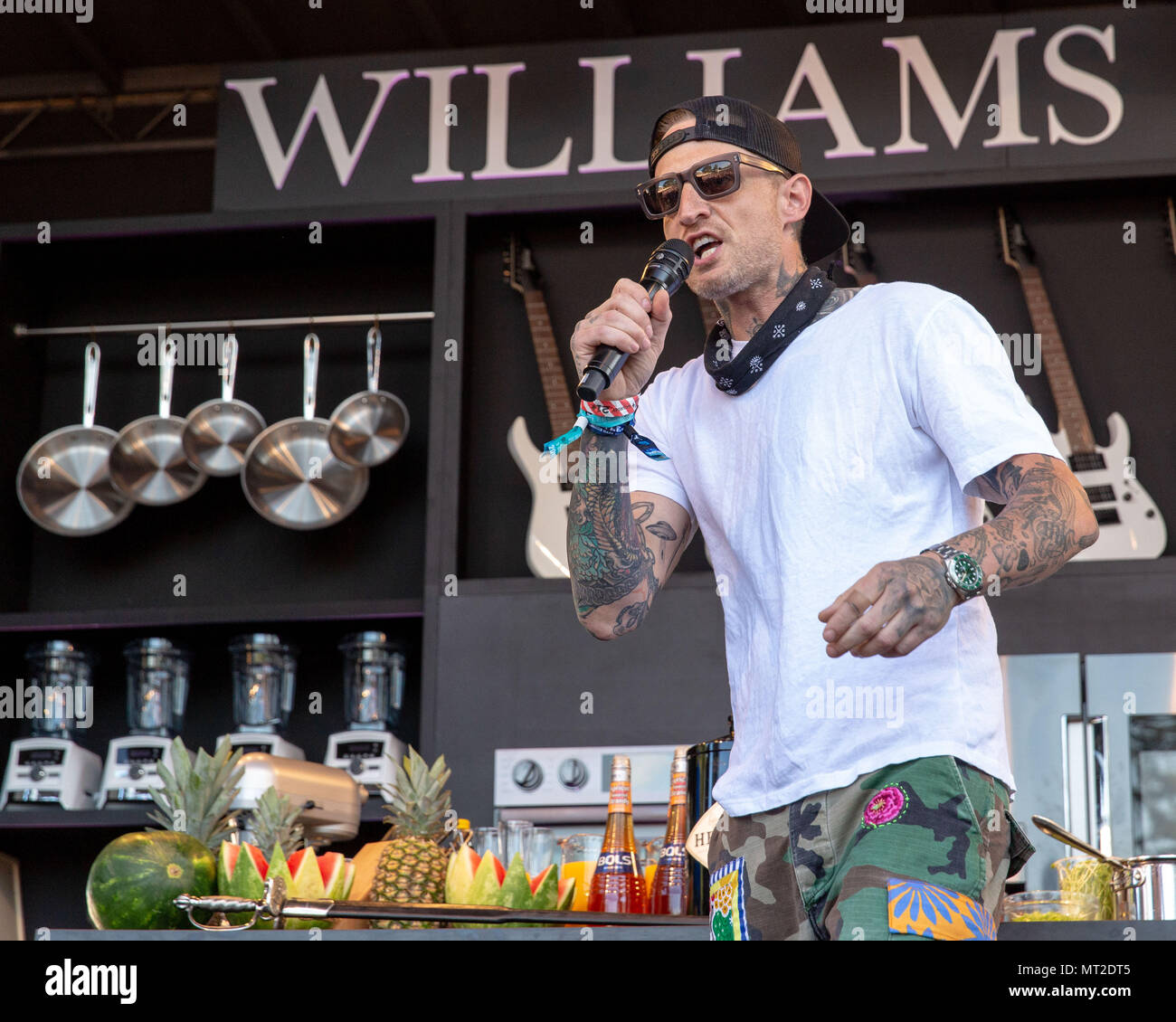 Michael Voltaggio High Resolution Stock Photography and Images - Alamy