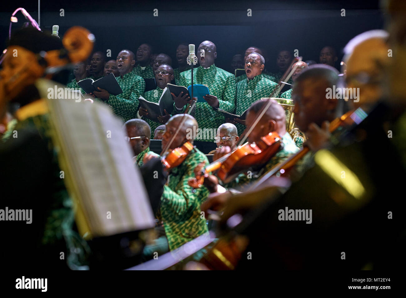 10 March 2018, Congo, Kinshasa: Musicians of the Orchester Symphonique ...
