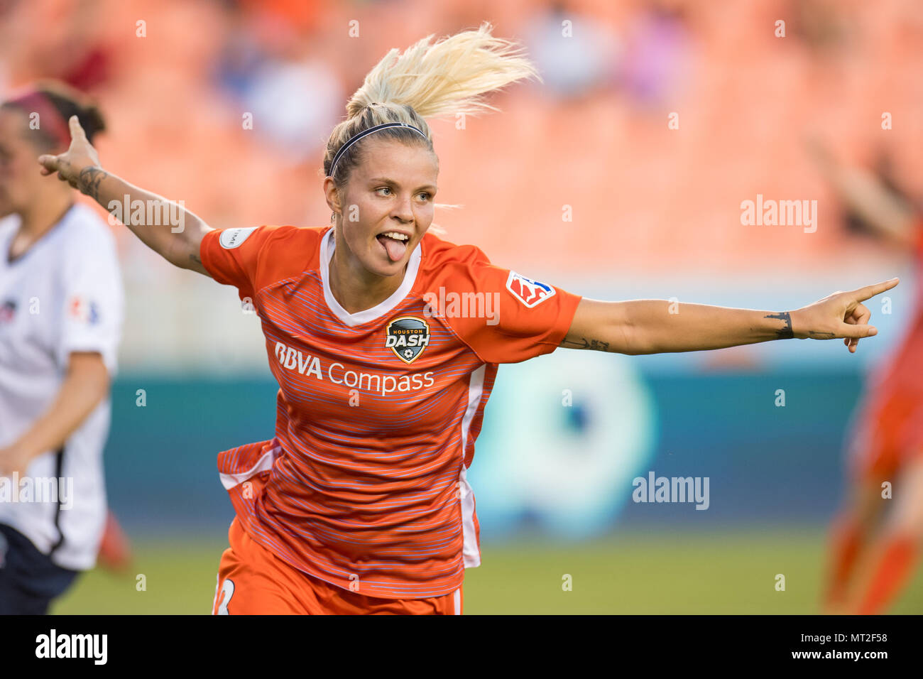 Rachel daly goal hi-res stock photography and images - Alamy