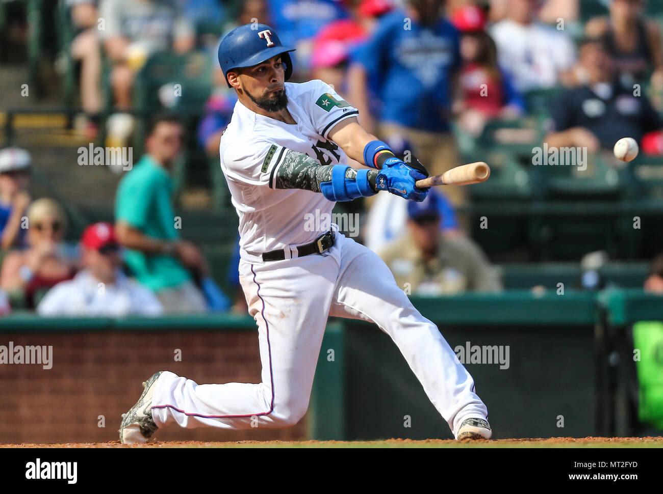 Arlington, Texas, USA. 27th May, 2018. Texas Rangers catcher Robinson ...