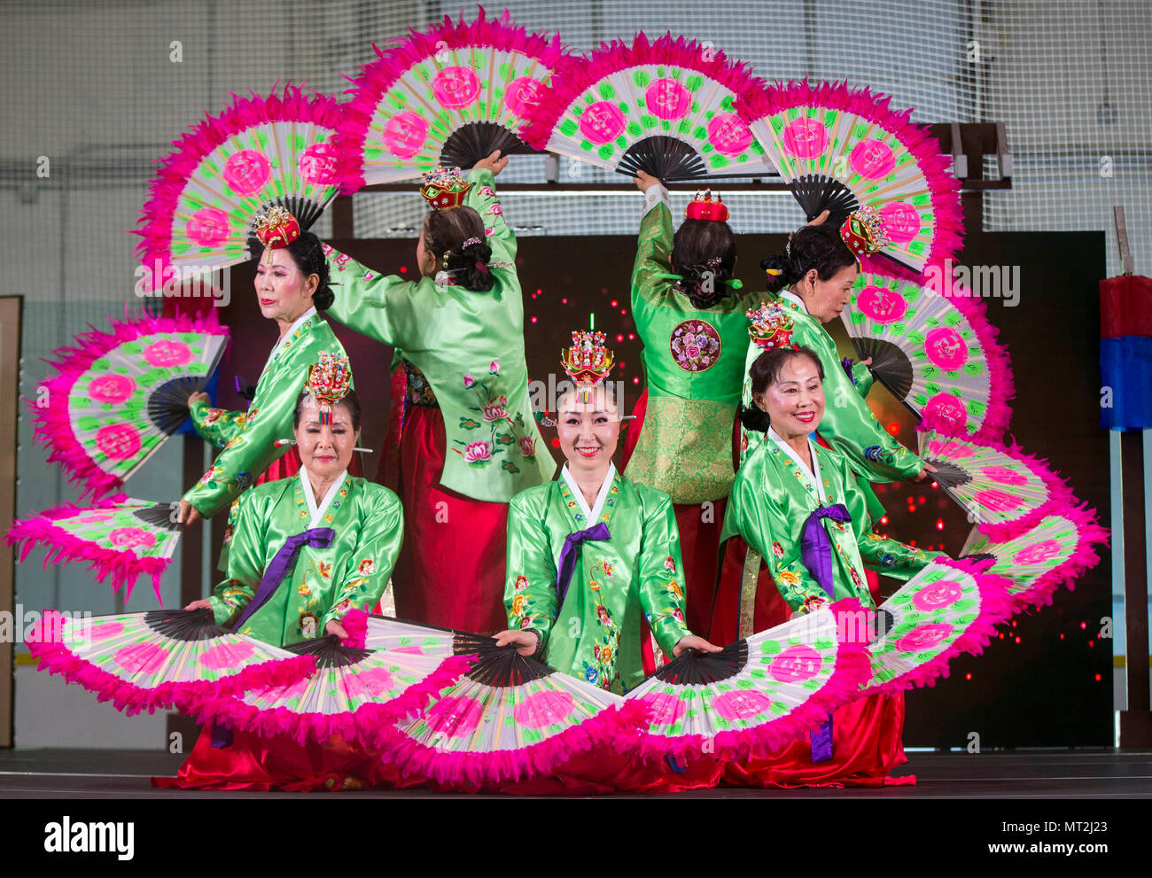 Cultural diversity showcase hi-res stock photography and images - Alamy