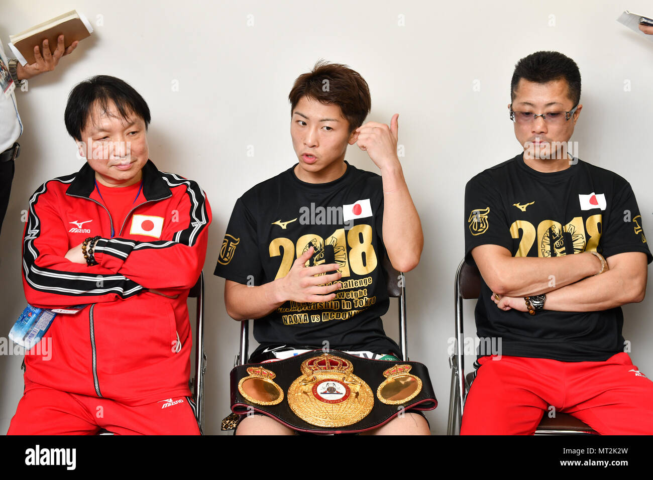 Tokyo, Japan. 25th May, 2018. (L-R) Hideyuki Ohashi, Naoya Inoue (JPN ...